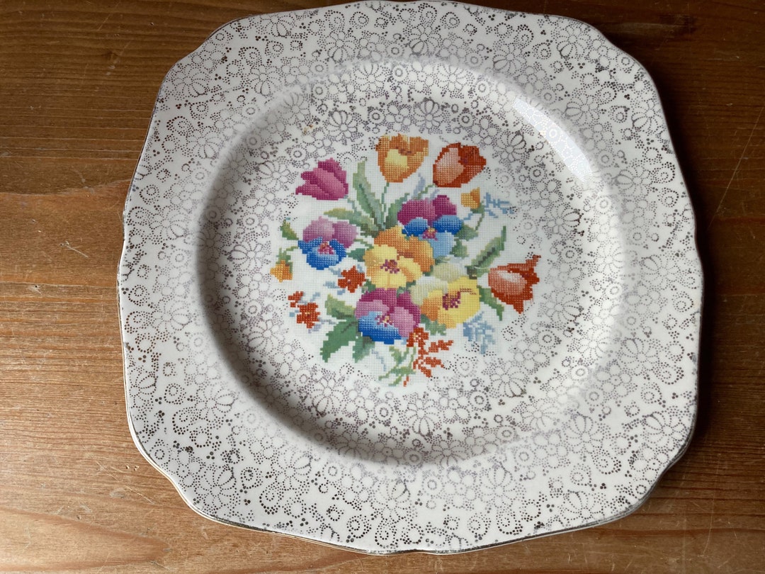 H & K TUNSTALL China Floral CAKE PLATE - Etsy UK