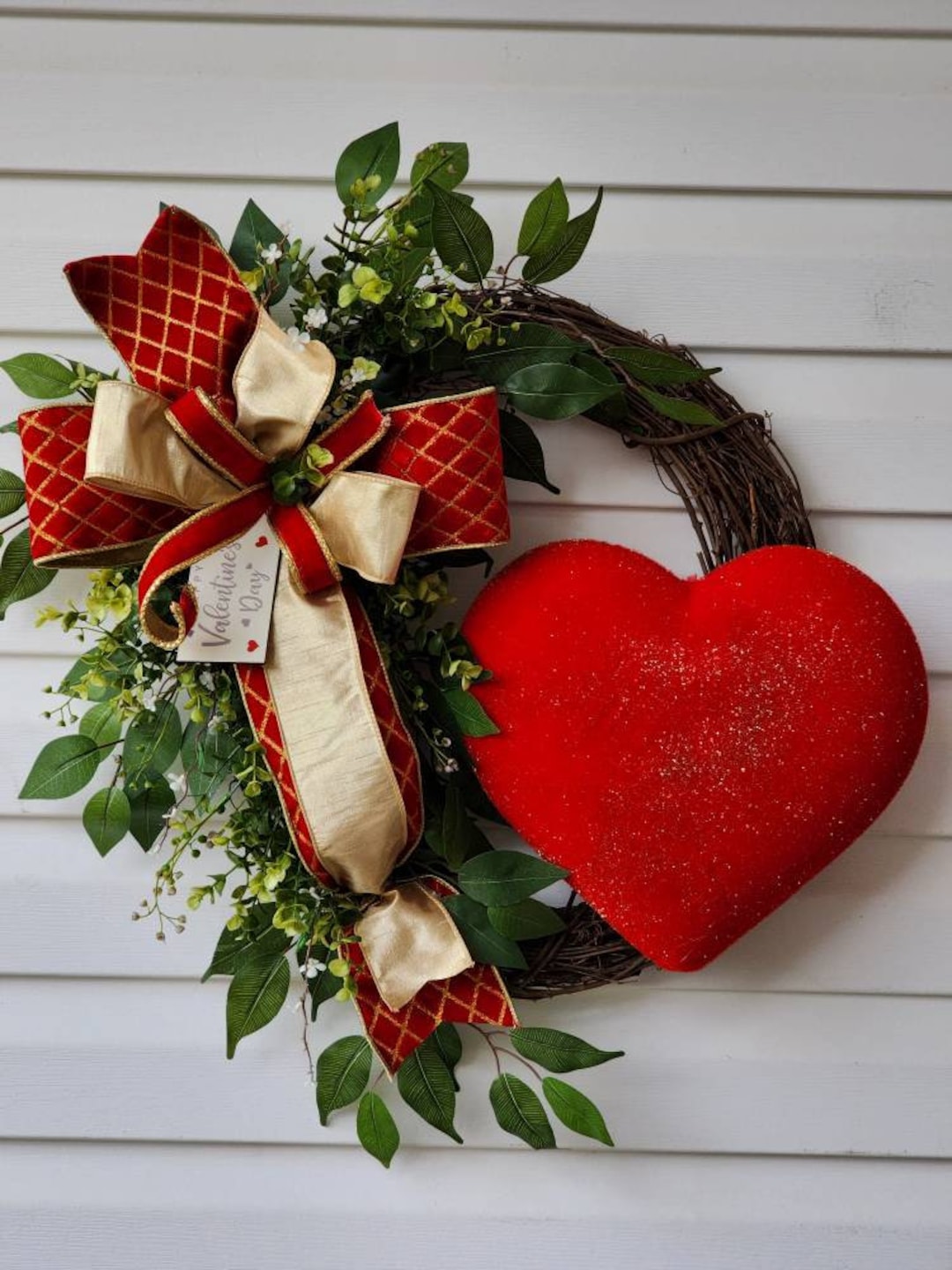 Valentine's Day Grapevine Heart Wreath Door Hanger, Wall Hanging - Etsy