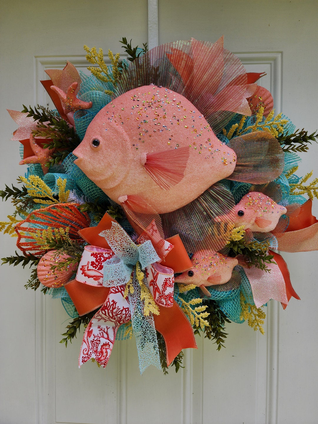 Beach House Saltwater Fish Wreath for Front Door Decor, Ocean Theme ...