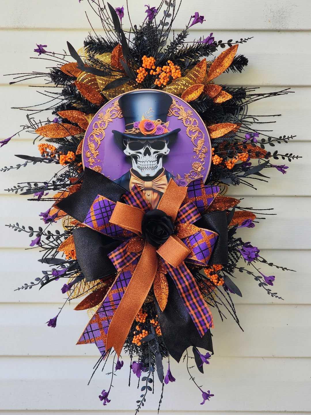 Halloween Skeleton Swag Wreath, Front Door Hanger or Porch Decor - Etsy