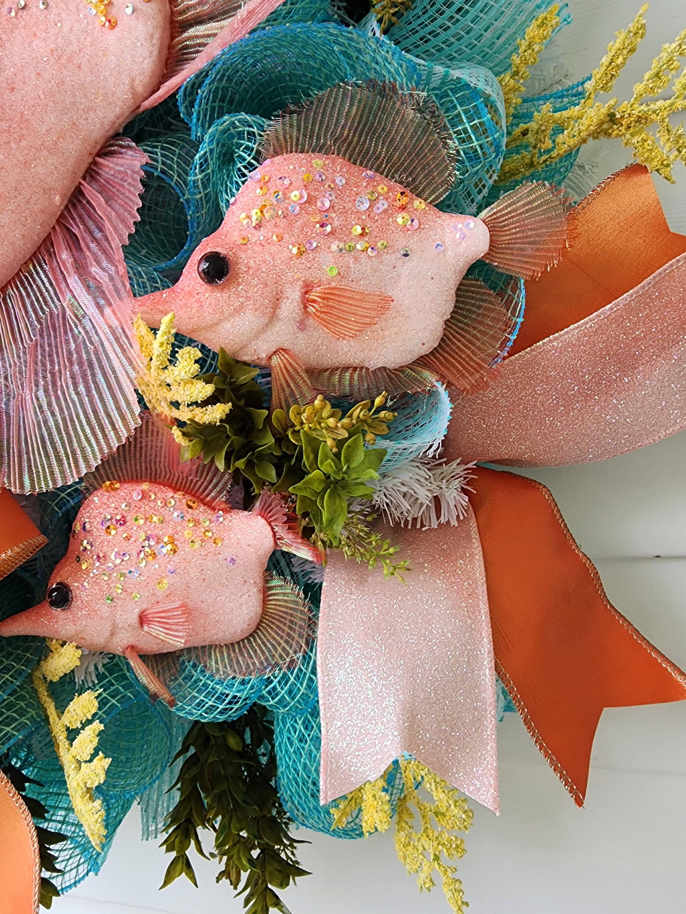 Beach House Saltwater Fish Wreath for Front Door Decor, Ocean Theme ...