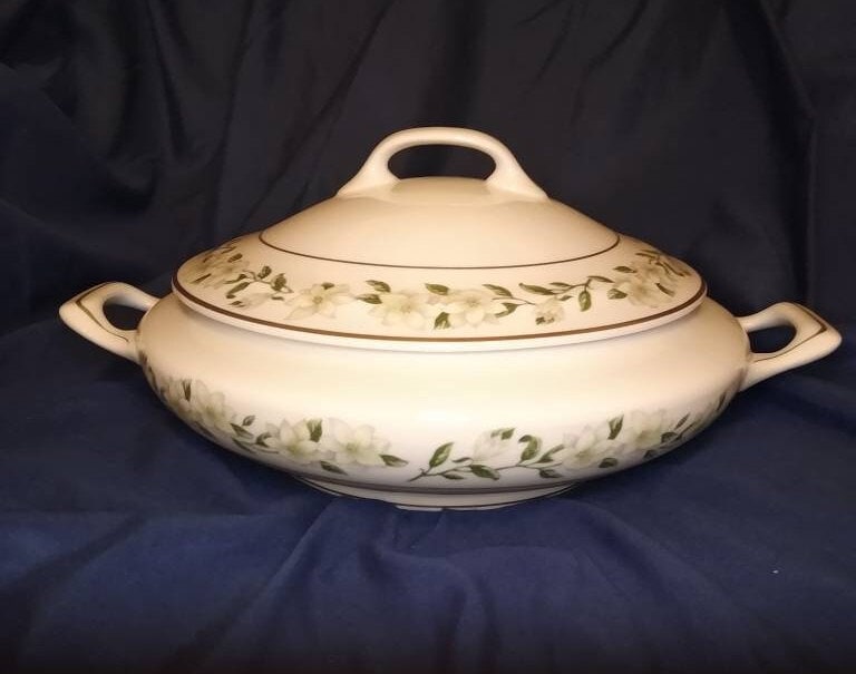 Princess China Tru-tone. Pattern: Bridal Wreath. Various Pieces. - Etsy