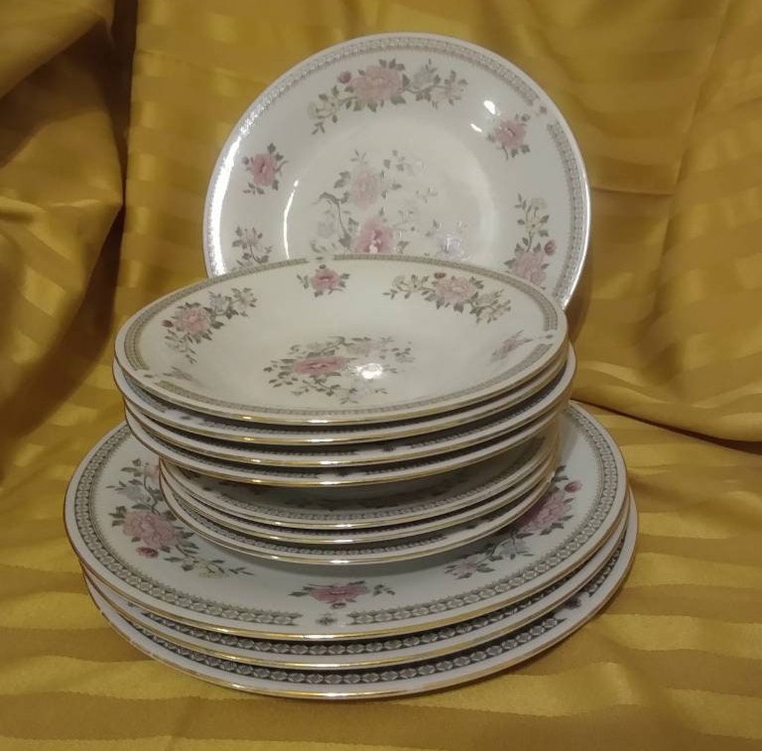 Trisa Fine China. Pattern: 1560. Red Roses, Green Trim. Various Pieces ...