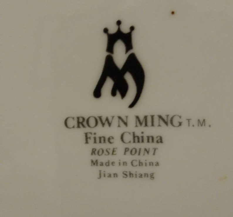 Crown Ming Fine China. Jian Shiang. 5-piece Place Setting. Pattern ...