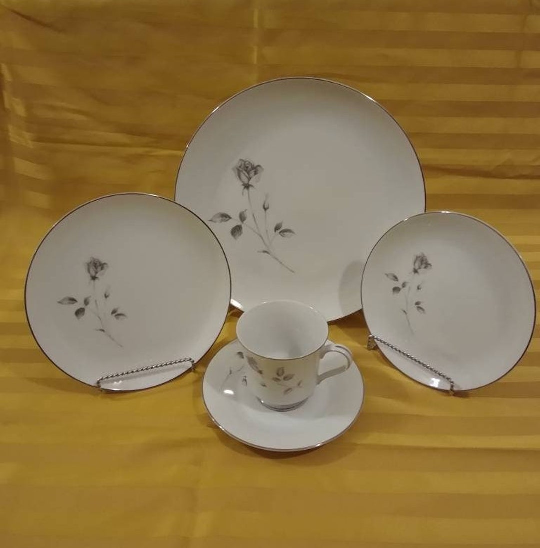Society Fine China. Japan. Pattern: Shadow Rose. 5 Piece Place Setting ...