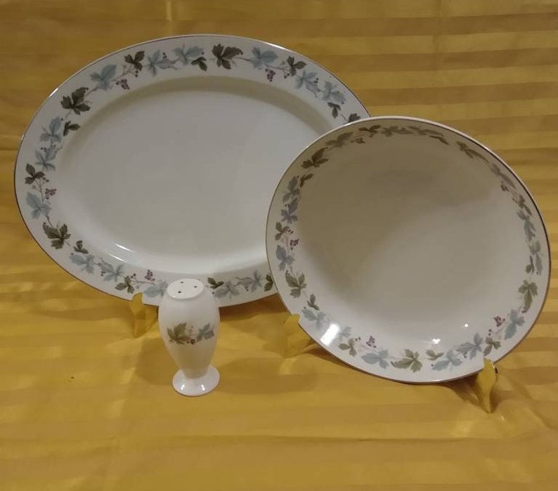 Fine China of Japan. Pattern: Vintage 6701 - Etsy