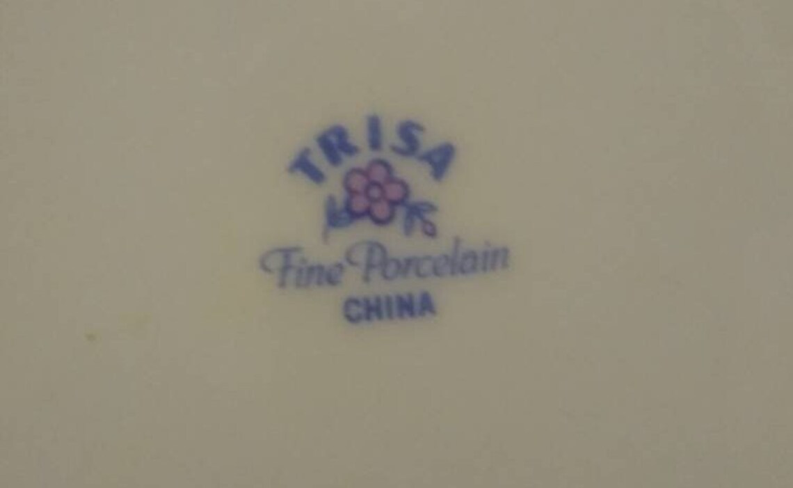 Trisa Fine China. Pattern: 1560. Red Roses, Green Trim. Various Pieces ...