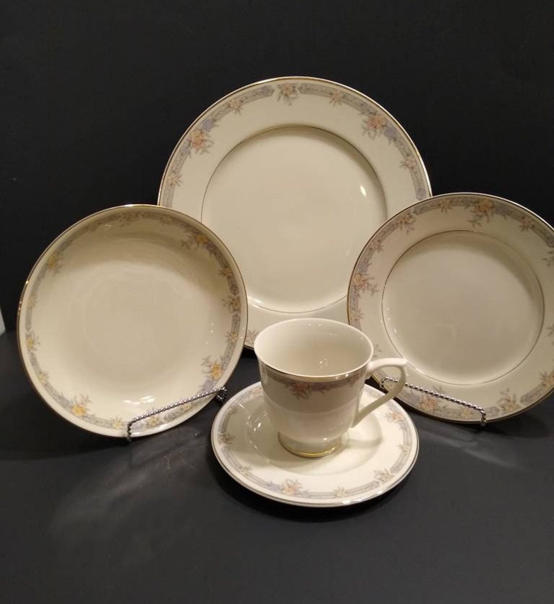 Sango Regency Collection. Fine Ivory China. Pattern: Monroe 1500. - Etsy
