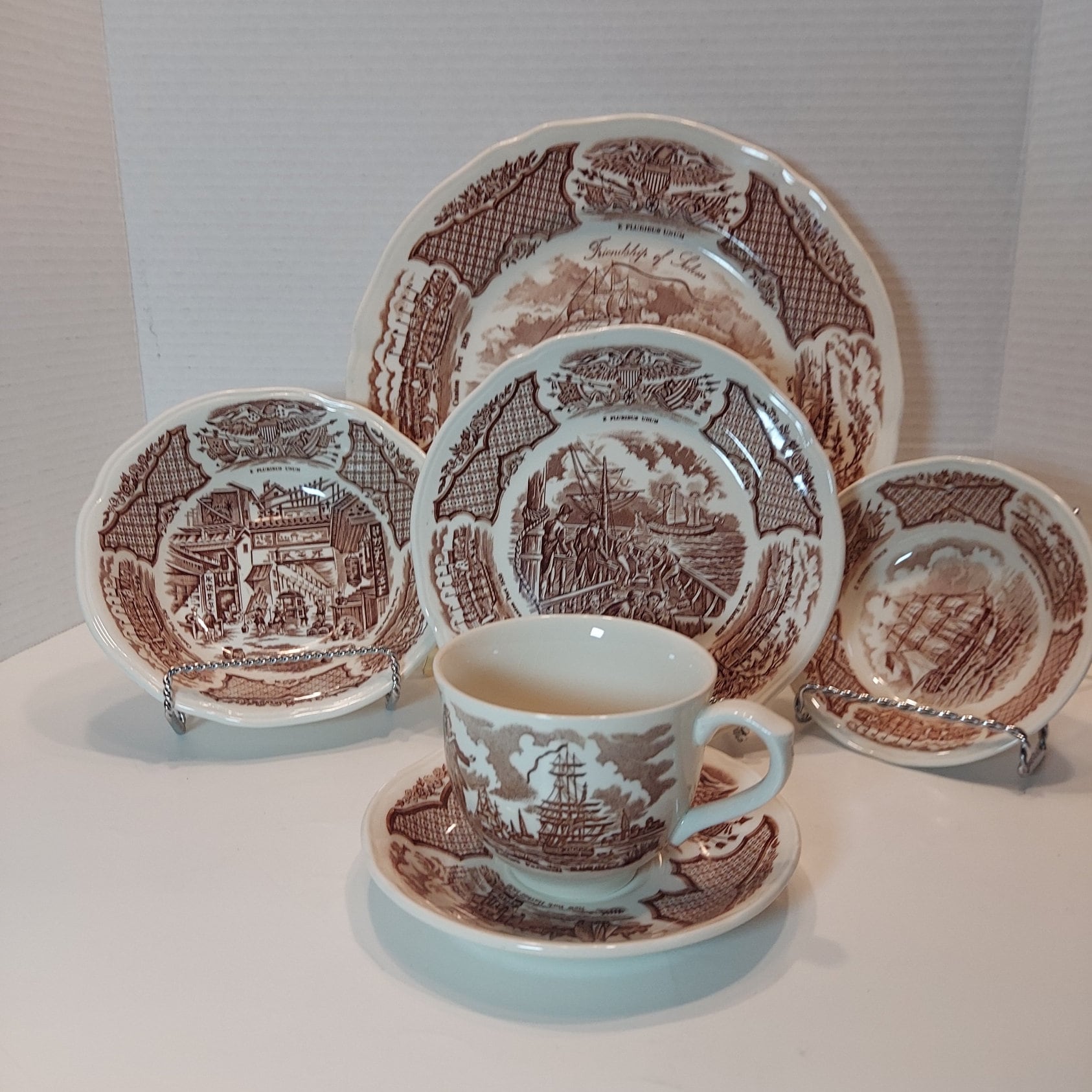 Alfred Meakin "fair Winds" Friendship of Salem Dinnerware. Brown. 5 ...