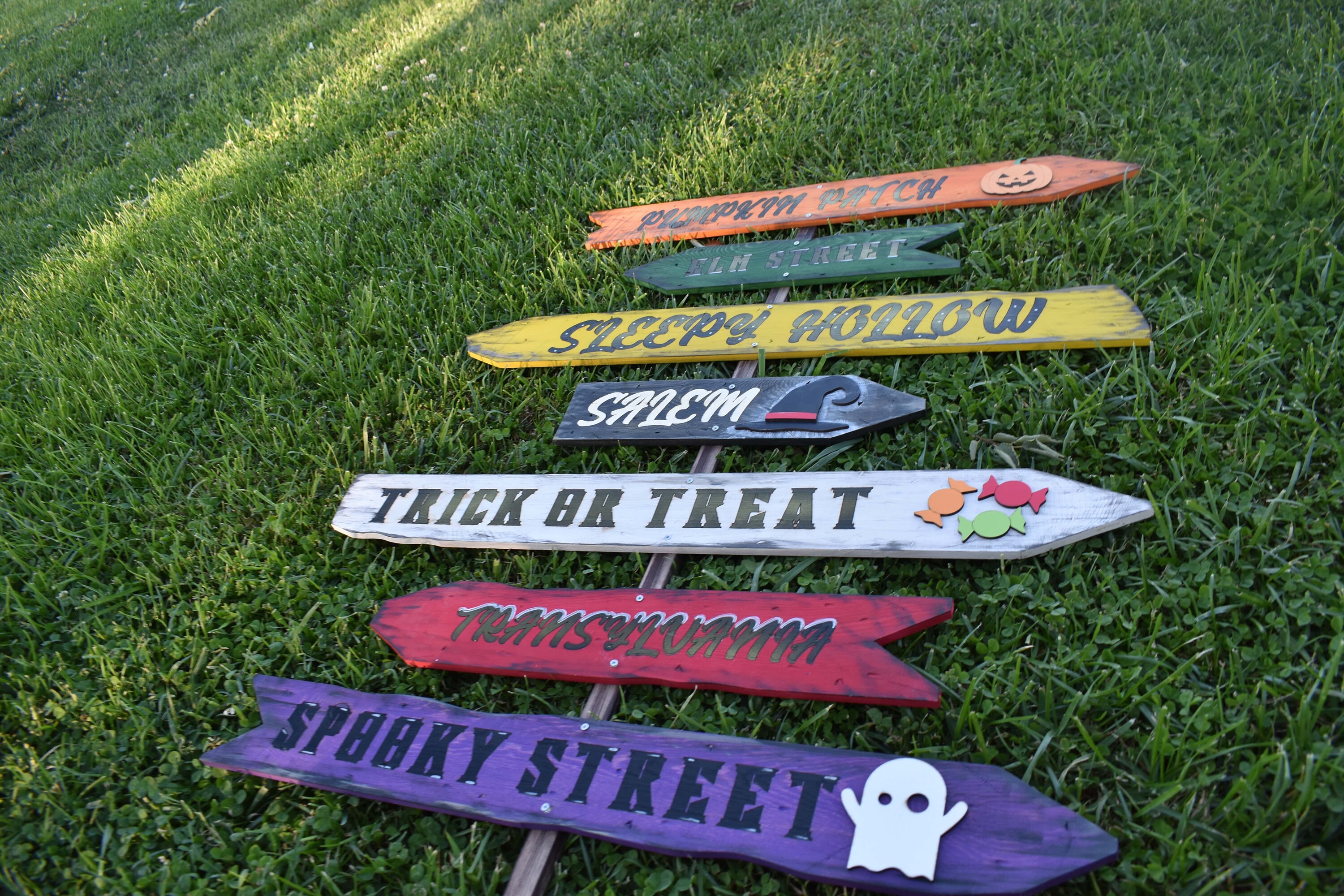 Halloween Directional Sign Individual Sign, Outdoor Halloween, Spooky ...
