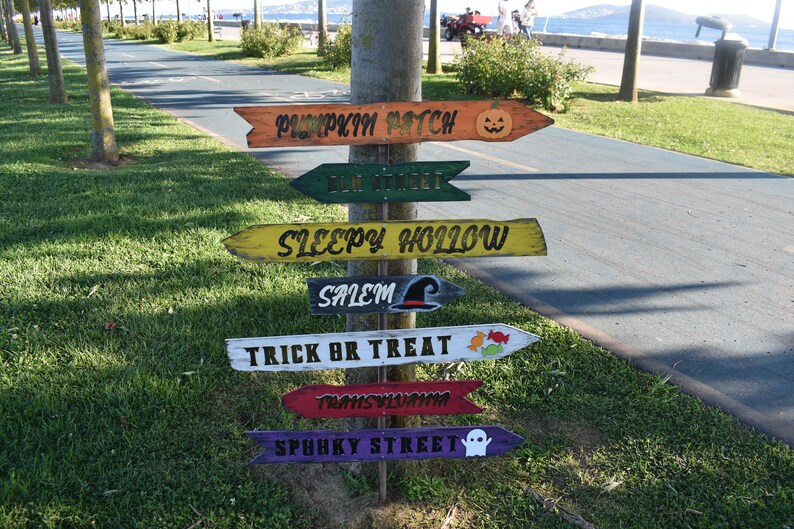 Halloween Directional Sign Individual Sign, Outdoor Halloween, Spooky ...