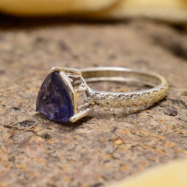 Iolite Ring - Etsy