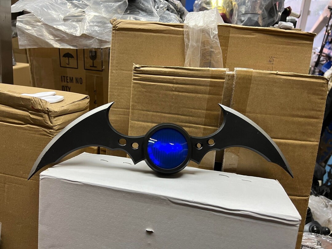 Batarang With LED Coplay Weapon Prop - Etsy Hong Kong