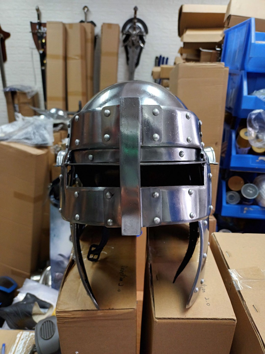 Berserk Guts Helmet Cosplay Armor Weapon - Etsy Hong Kong