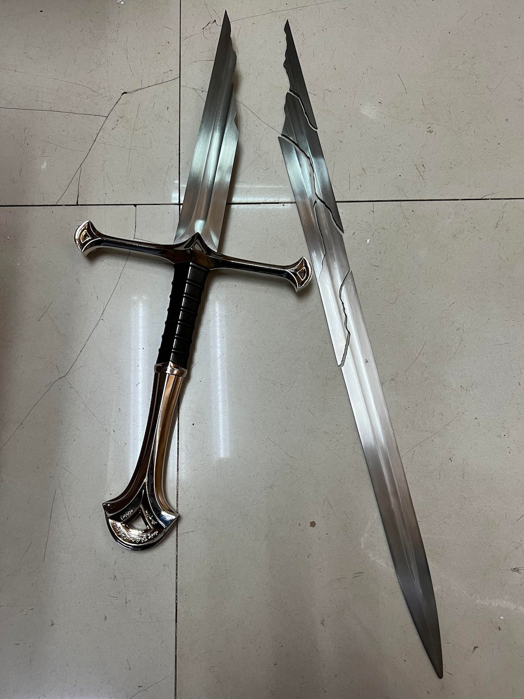 Pre Order Lord of the Rings Broken Sword Narsil King Elendil Sword That Was Broken Pre-anduril ...