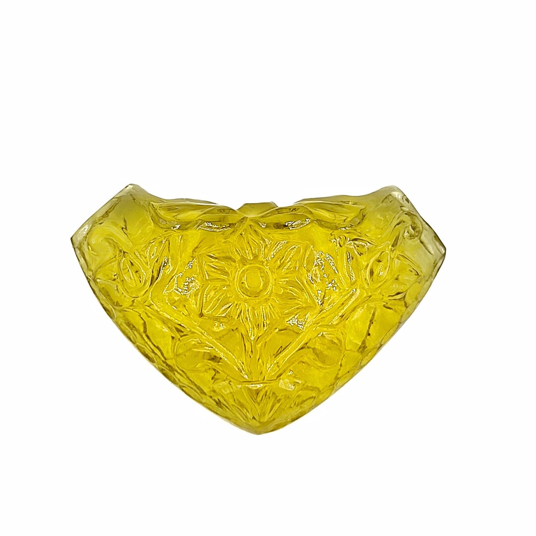 Gorgeous Handcarved Lemon Quartz Fantasy Cut/ Lemon Quartz Pendant ...