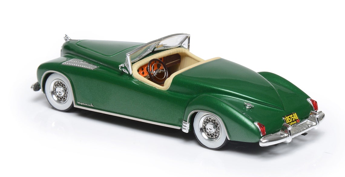 1952 Maverick Sportster Model in 1:43 Scale by Esval Models - FREE ...