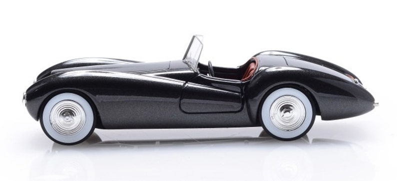 1953 Victress S-1 Roadster Model in 1:43 Scale by Esval Models - FREE ...