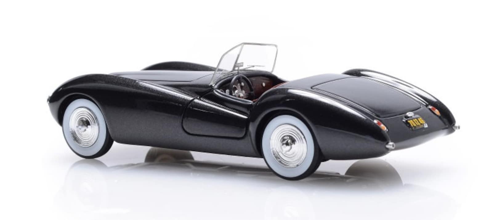 1953 Victress S-1 Roadster Model in 1:43 Scale by Esval Models - FREE ...