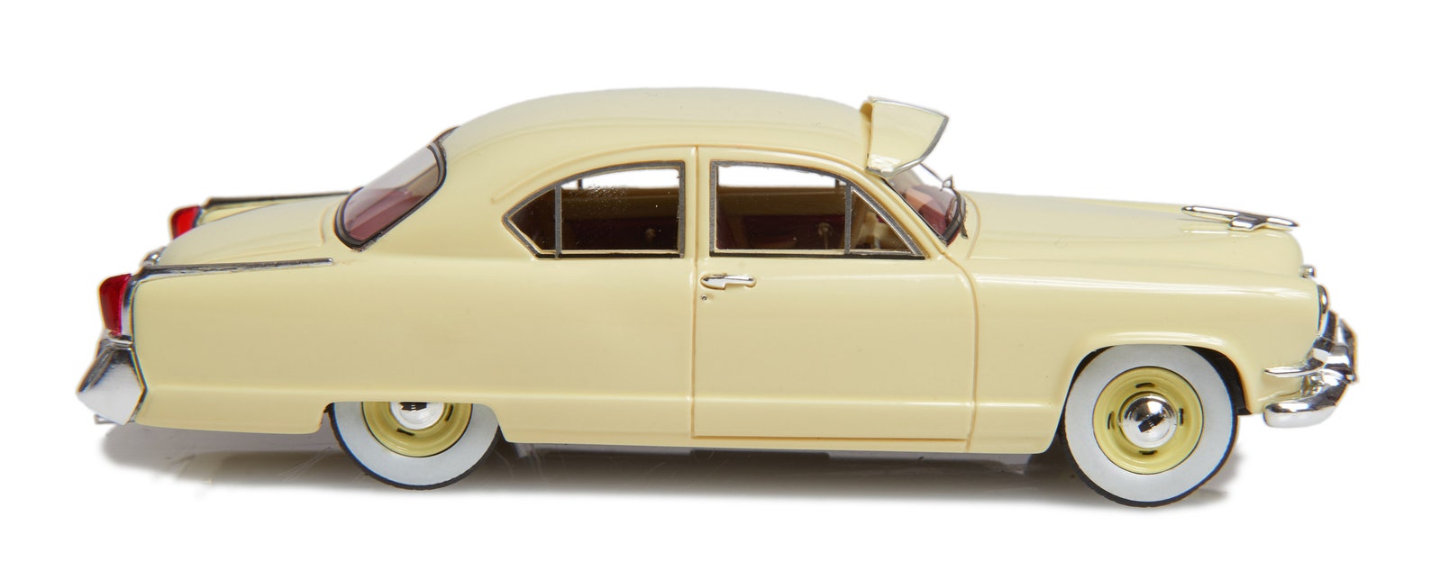 1953 Kaiser-frazer Carolina 2 Door Sedan Model in 1:43 Scale by Esval ...