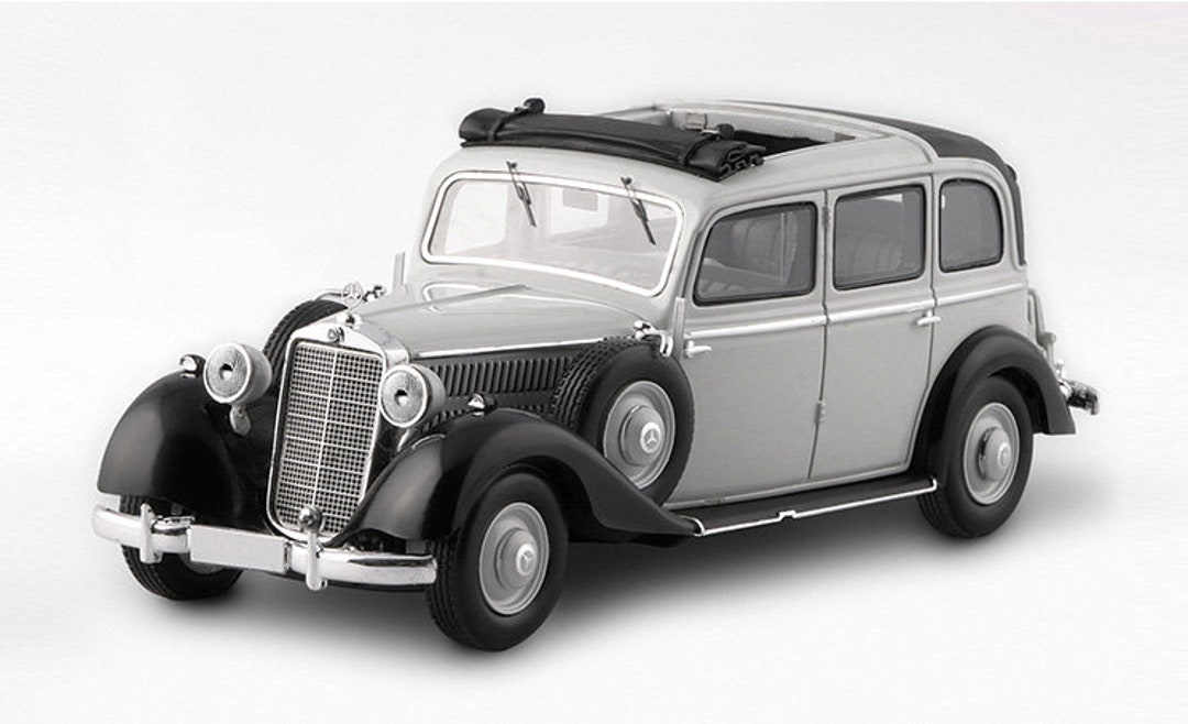 1936-40 Mercedes-Benz 260D W138 Pullman Landaulet Modell im Maßstab 1: ...