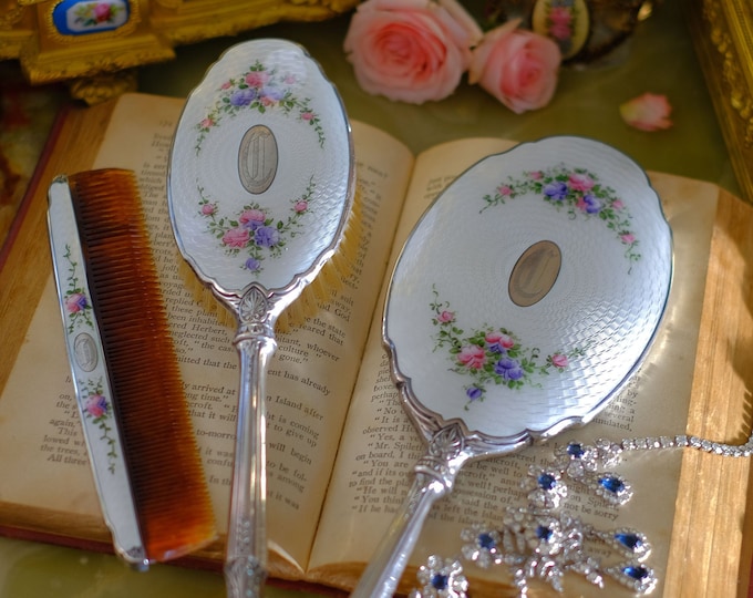 Antique Saart Brothers Sterling Silver and Enamel Guilloche Vanity Set ...