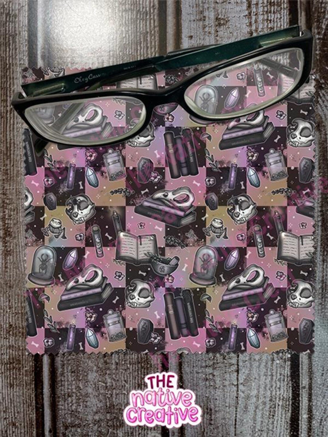 Checkered Anatomy Curio Microfiber Cleaning Cloth for Glasses ...