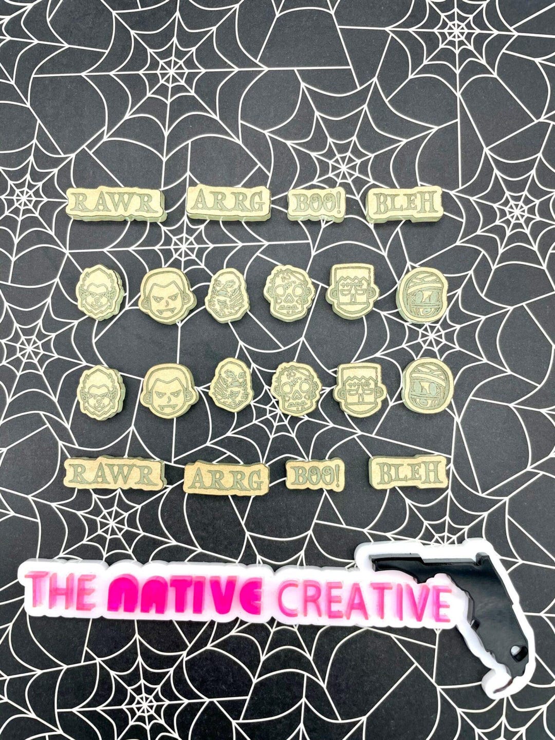 Classic Monsters Head Shots Shaker Bits / Earring Studs Silicone Mold ...