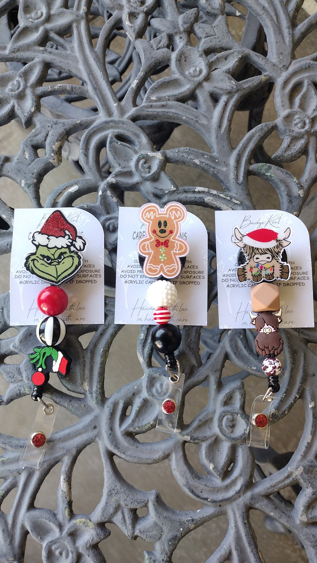 Christmas Badge Reels- Grinch-gingerbread-highland Cow, Festive Badge ...