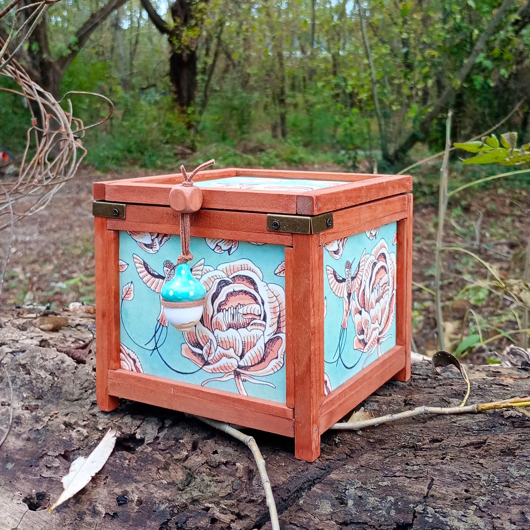 Peonies and Hummingbirds Box Set in Wood and Paper Made - Etsy