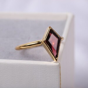 Kite Shape Garnet Unique Ring Modern Art Deco Purpose Ring - Etsy