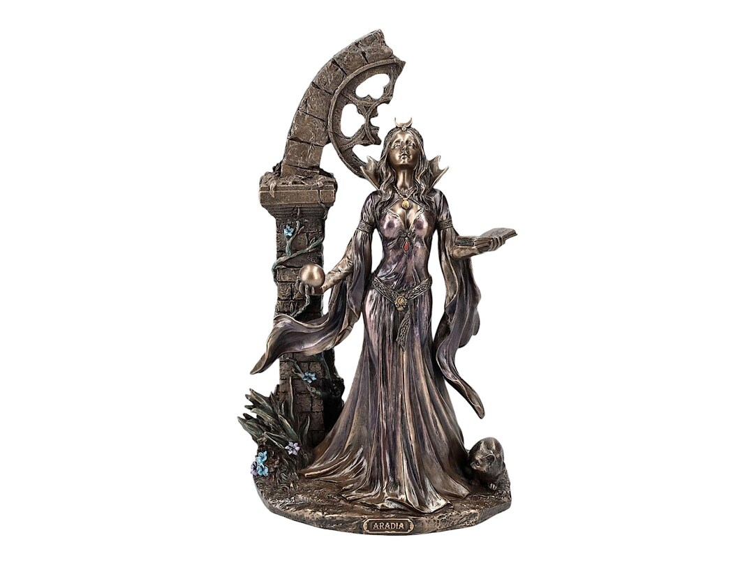 Aradia Wiccan Queen of Witches Cold Cast Bronze & Resin Statue ...