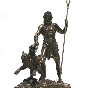 Estatua de Hades, Plutón, dios del inframundo y Cerbero, escultura de ...