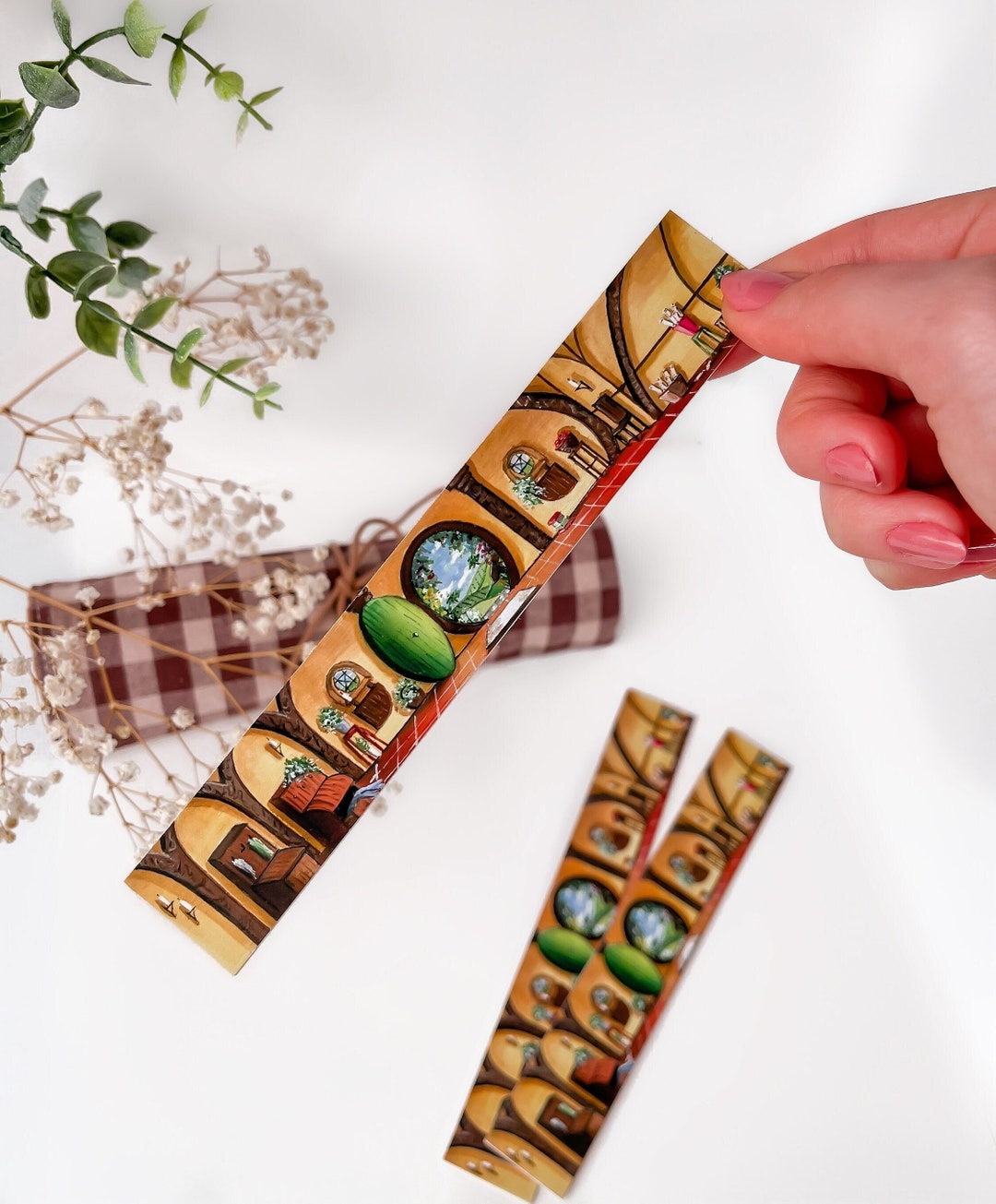 Hobbit Hole Bookmark - Lord of the Rings Bookmark| Made From the ...