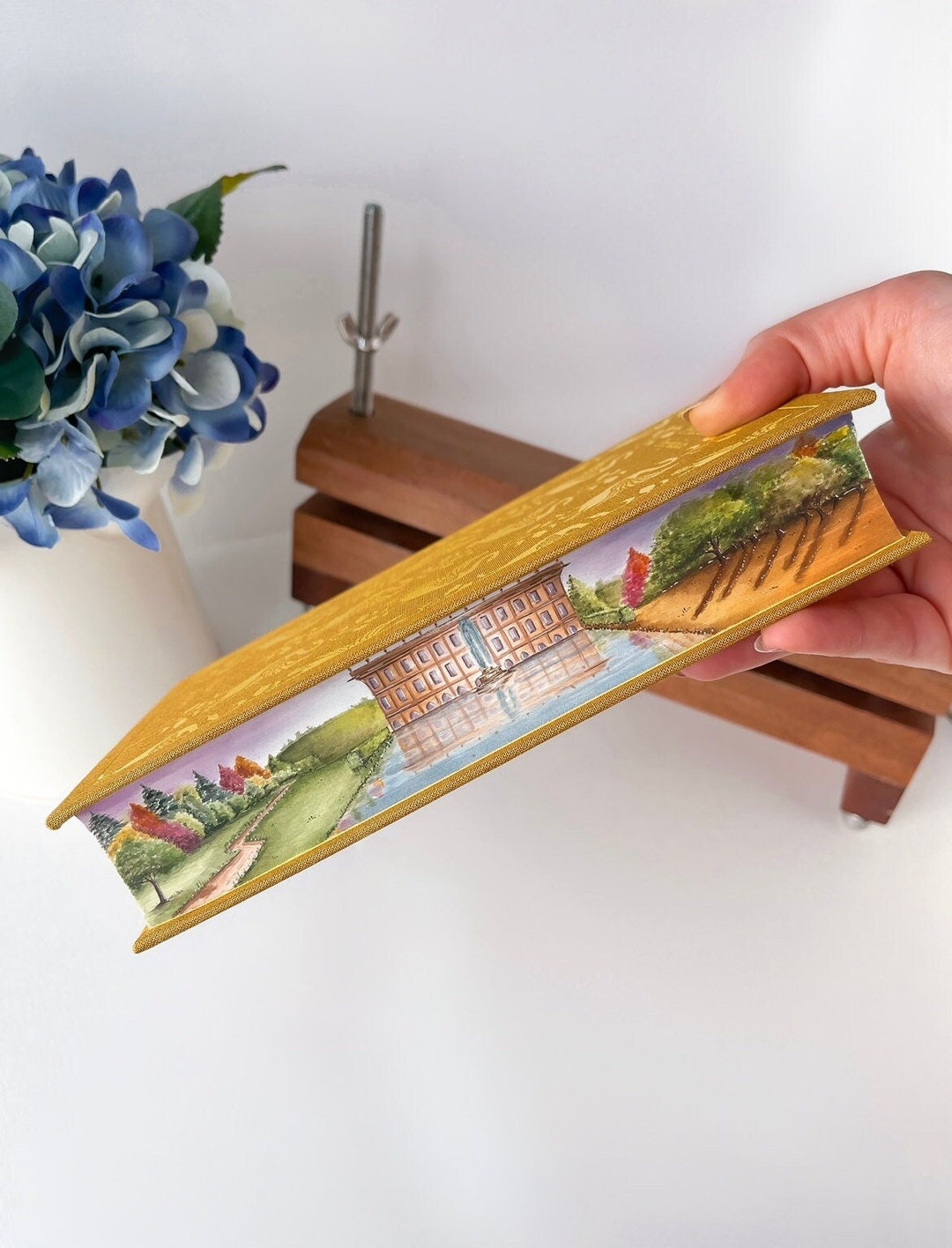 Made to Order* Pride and Prejudice Fore-edge Painting - Pemberley, Mr ...