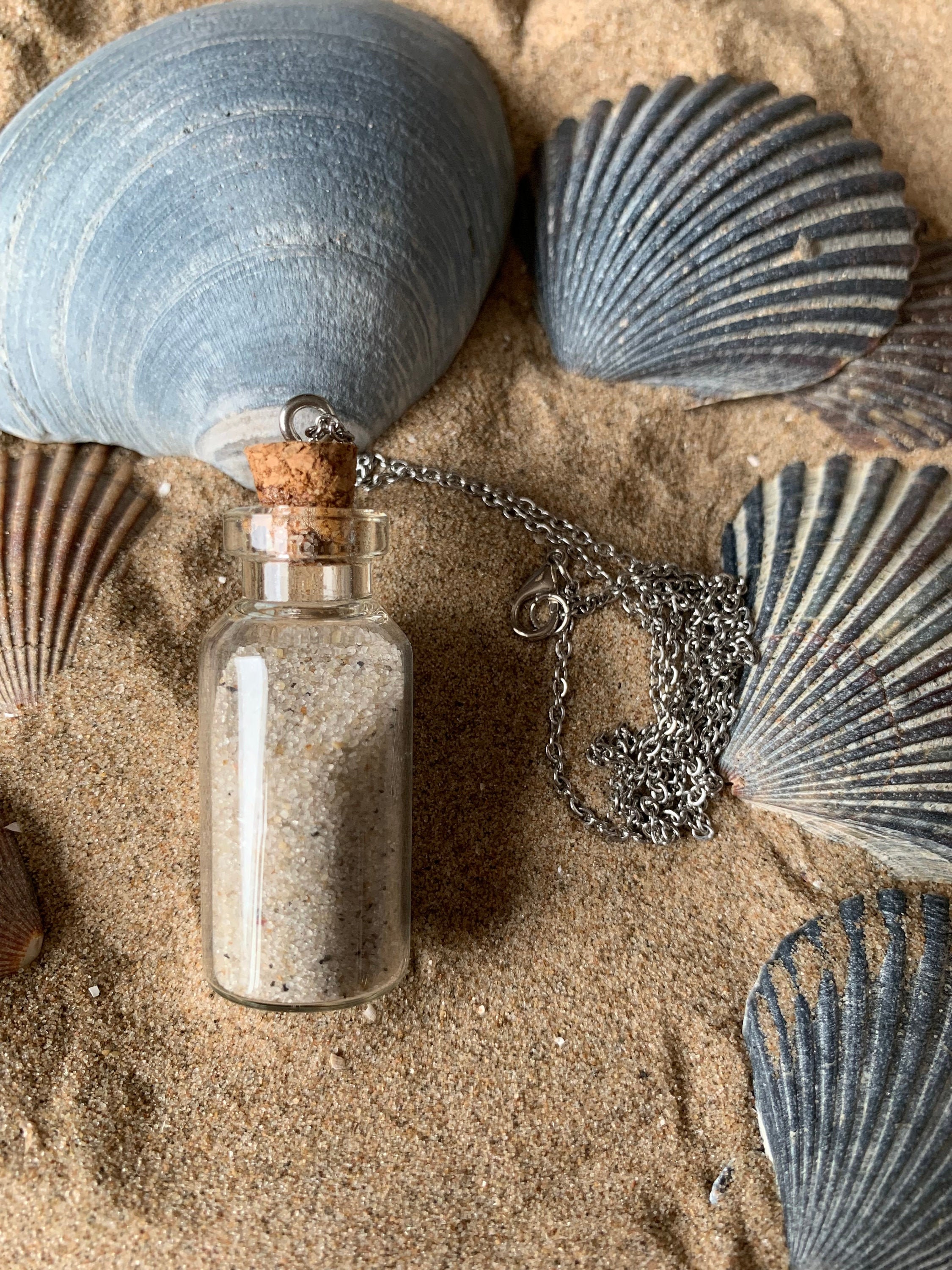 Travelling Trinkets-new York Necklace - Etsy UK