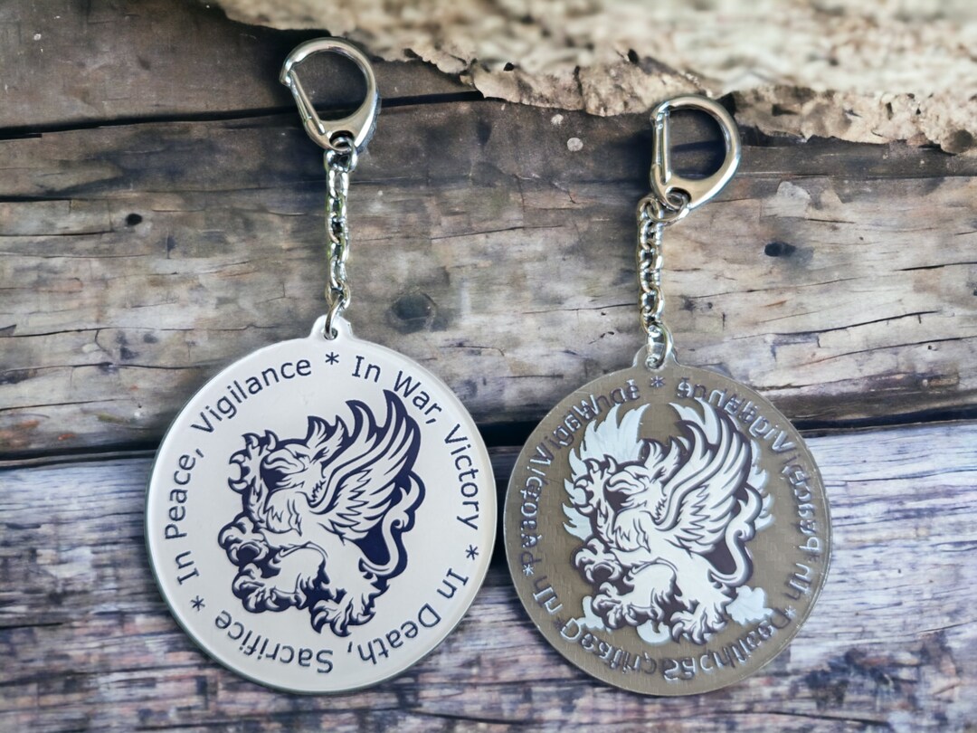 Dragon Age Grey Warden Keychain, Round Dragon Age Keychain, Video Game ...