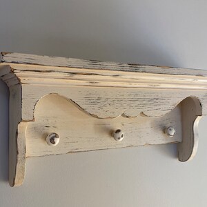 Distressed Country Farmhouse Shelf With Knobs - Primitive Shelf ...