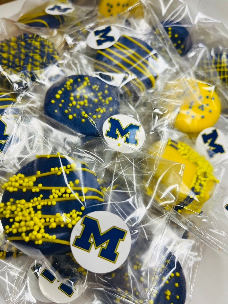 University of Michigan Chocolate Dipped Pretzels University - Etsy