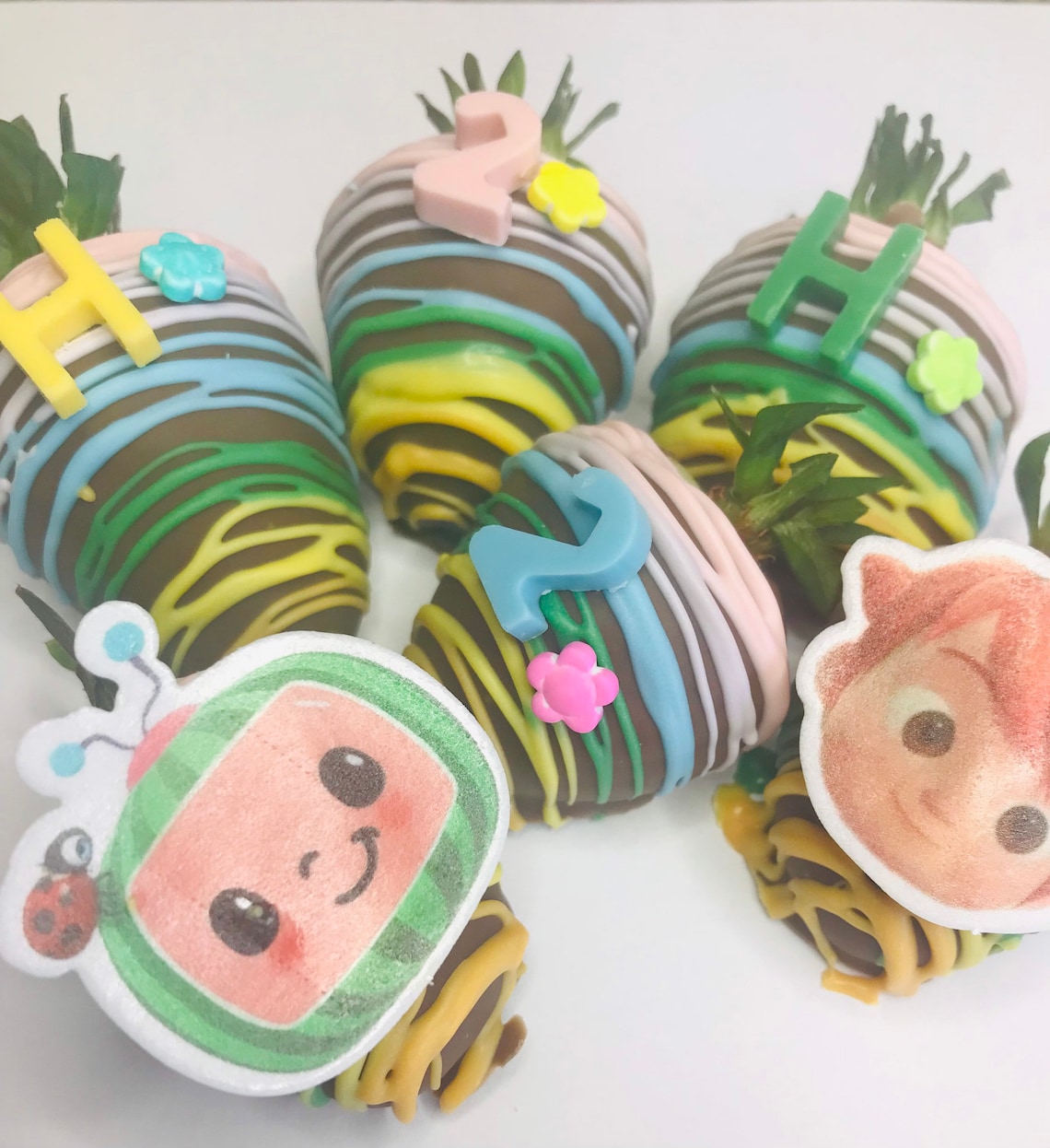 36pcs Edible RAINBOW COCOMELON TREATS Chocolate Covered - Etsy