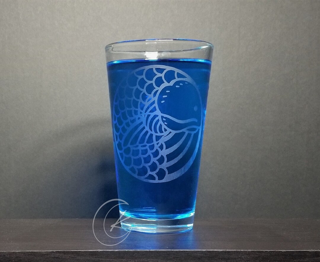 Fish Signet Design - Clear Etched Pint Glass 16oz - Frosted Beer Cup ...