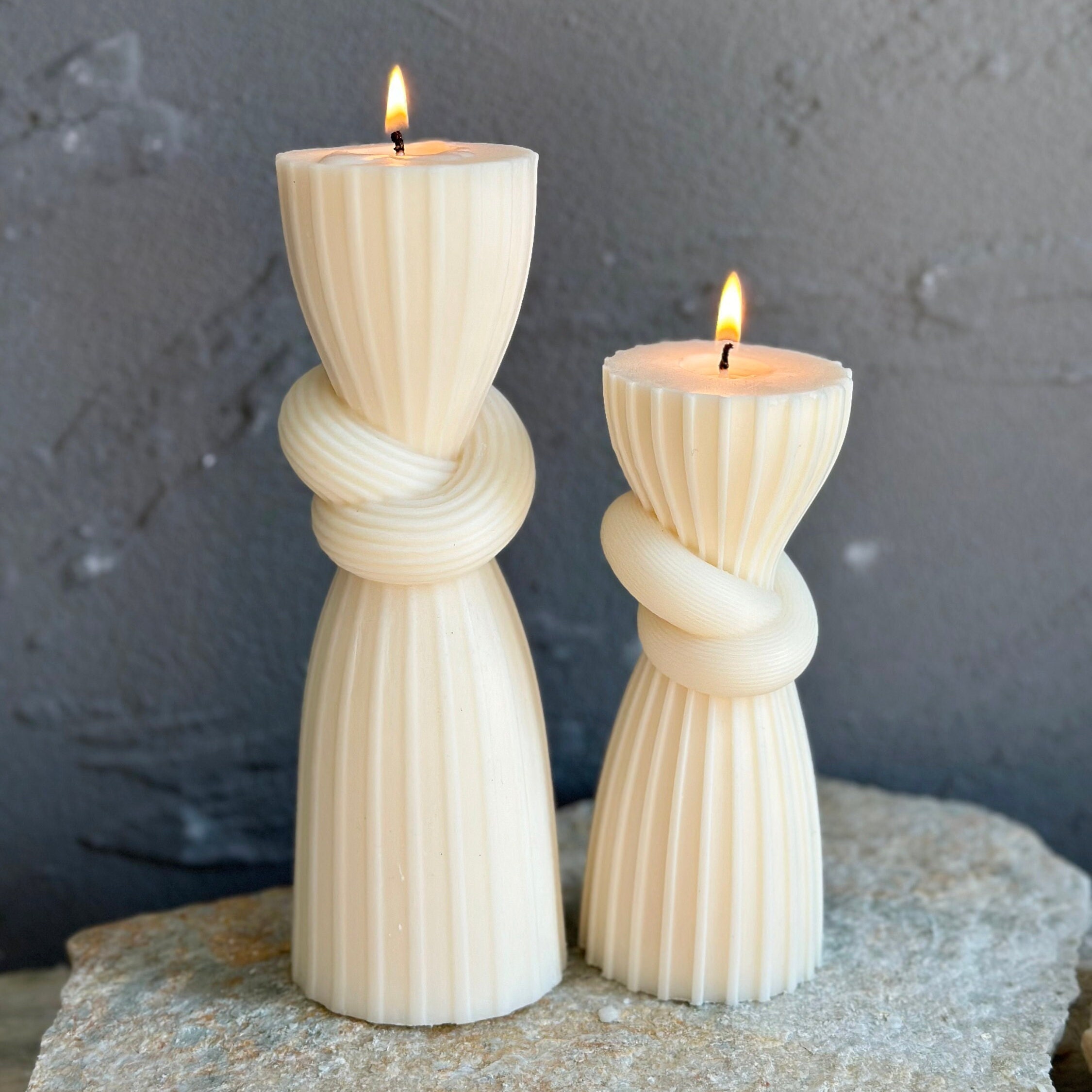 Tall Ribbed Knot Candle: Modern Sculptural Home Decor - Etsy