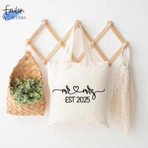 Mr and Mrs Est 2025 SVG Cut File for Cricut and Silhouette | PNG, Eps ...