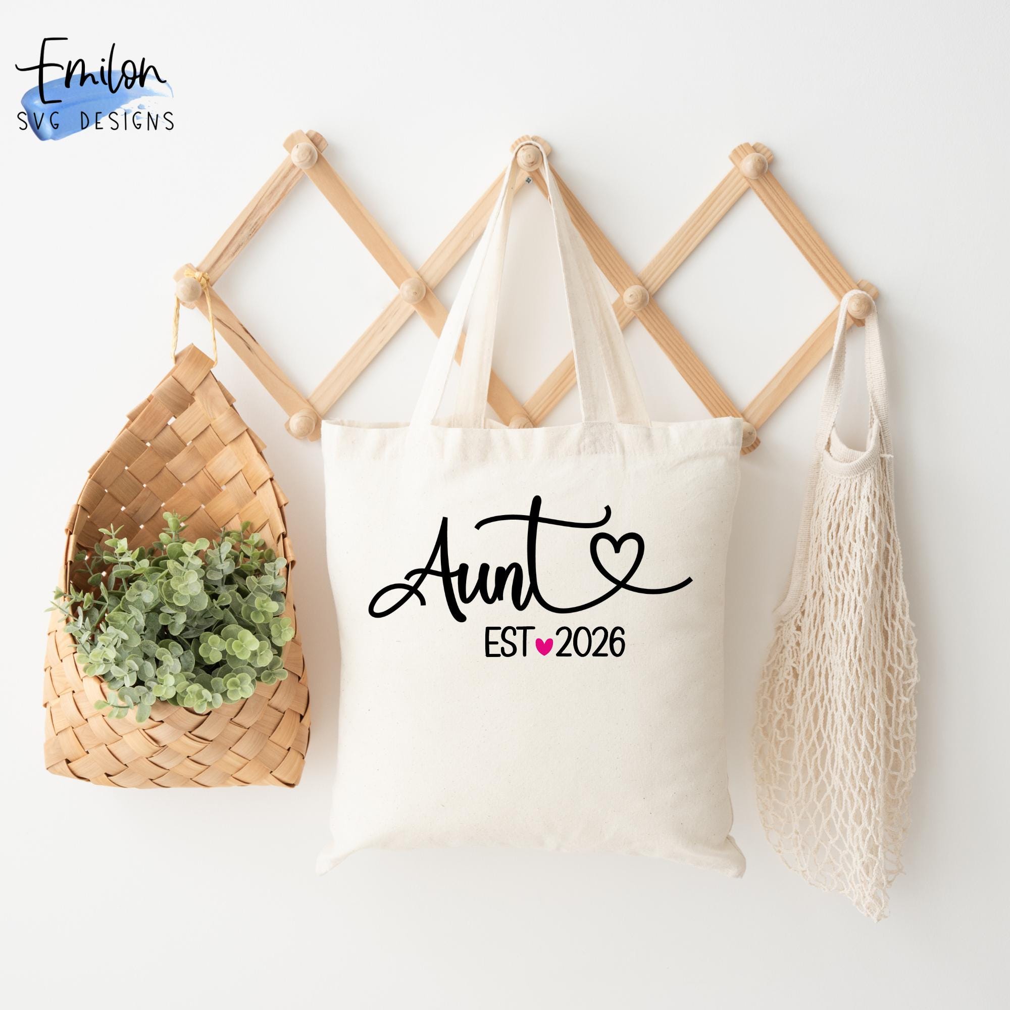 Aunt Est 2026 SVG Cut File for Cricut and Silhouette With Heart Detail ...