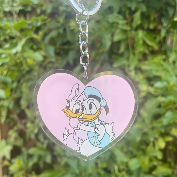 Daisy Keychain - Etsy