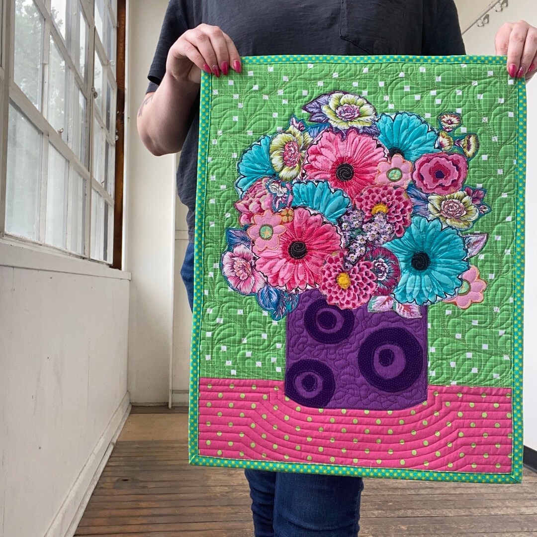 Floral Bouquet Small Quilt, Green and Pink With Daisies, Quilted Wall ...