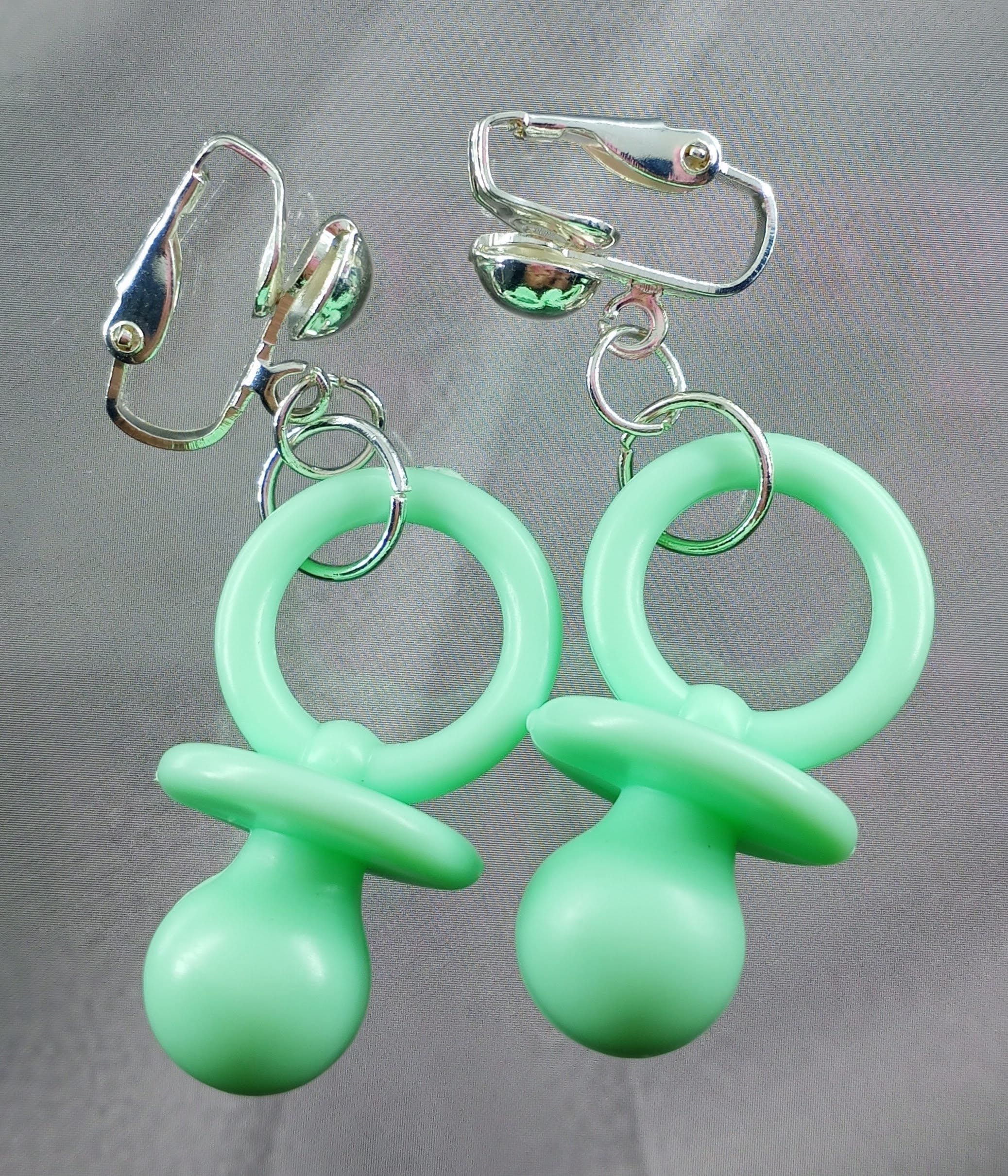 Pucker Up Collection Schnuller Charm Weird Funky Ohrringe - Etsy.de