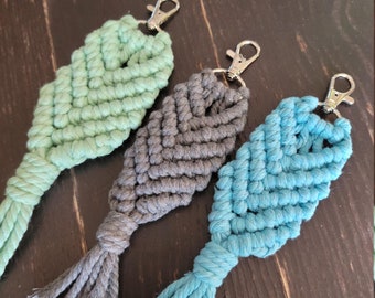 Fishtail Keychain - Etsy