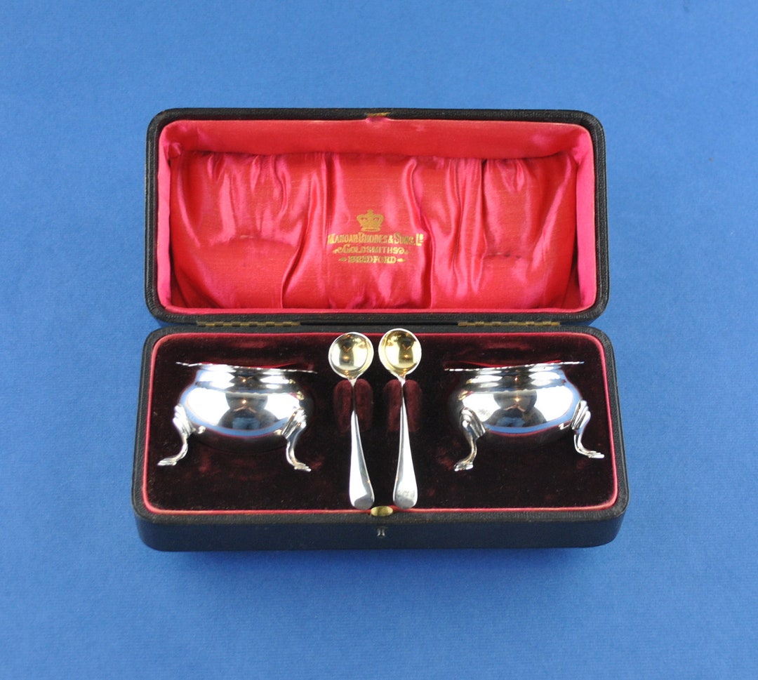 A Pair of Early 20th Century British Salt Cellars, Sterling Silver ...