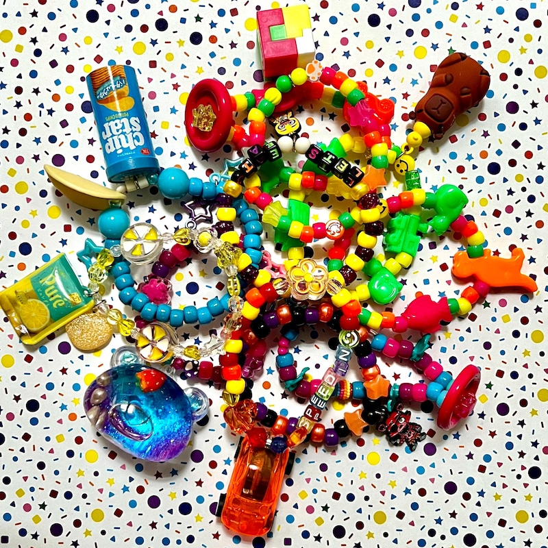 Decora - Etsy